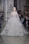 20 Gaun Couture Cocok kanggo Pernikahan Royal 16941_6