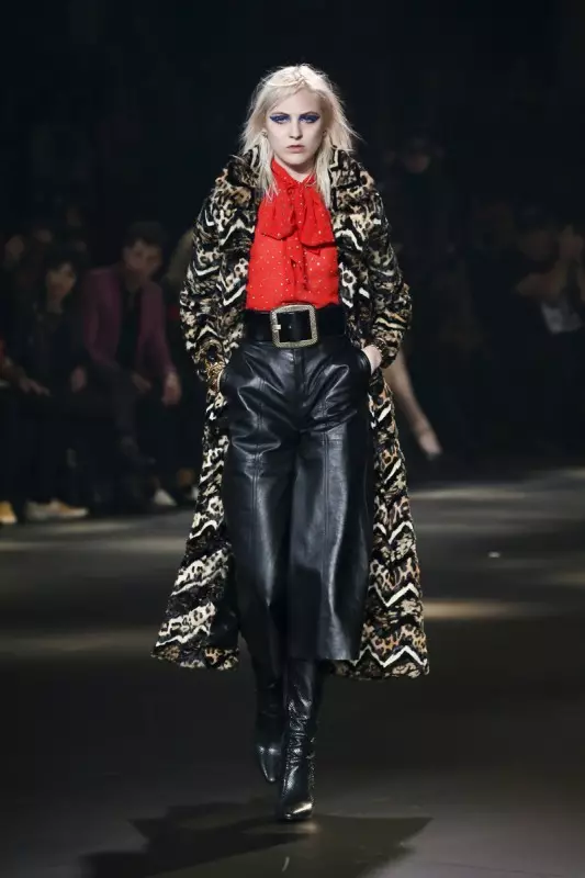 Cwymp / Gaeaf Saint Laurent 2016 17066_11