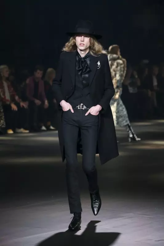 Saint Laurent 2016 წლის შემოდგომა/ზამთარი 17066_16