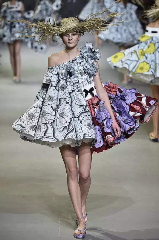 Viktor e Rolf Couture Primavera 2015 17278_6