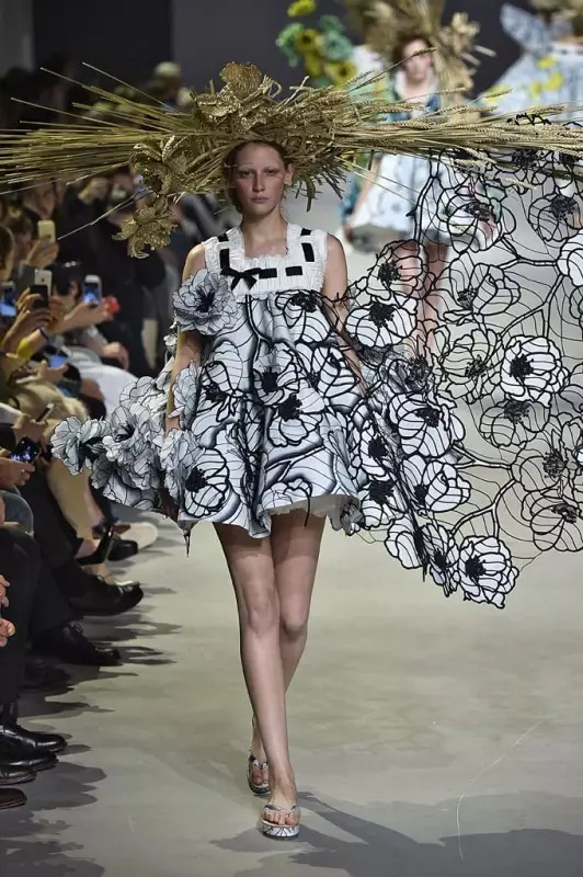 Viktor və Rolf Couture Bahar 2015 17278_7