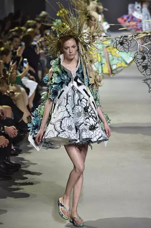 Viktor və Rolf Couture Bahar 2015 17278_8