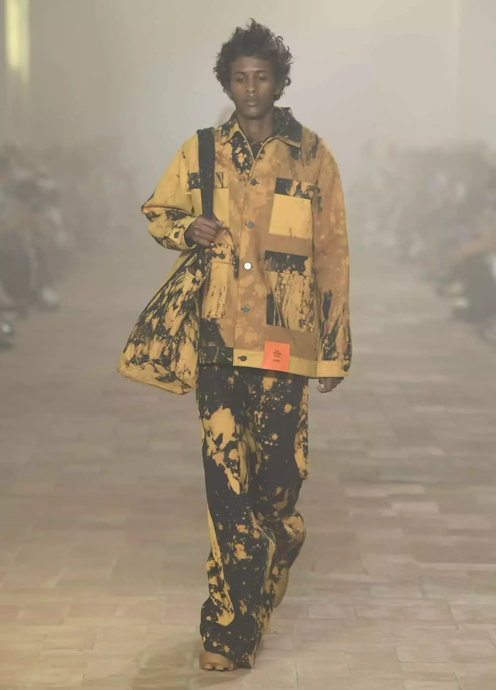 Kenzo Creative Directors Exit, Sterling Ruby Makes his fashion debut 18080_7
