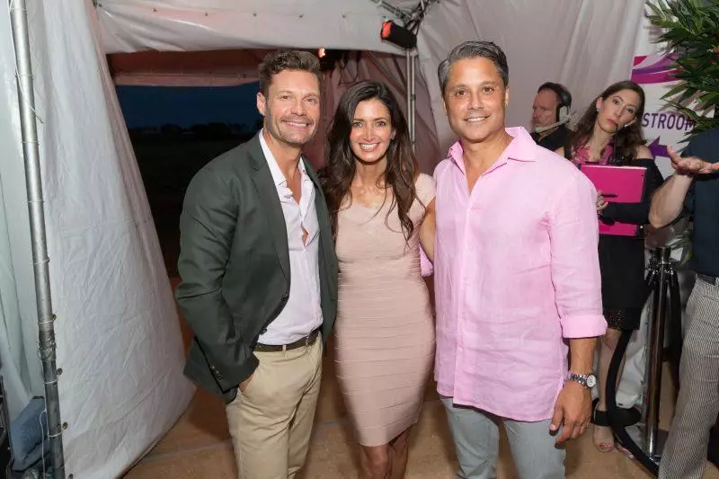 Ryan Seacrest er vært for Paddle og Party for Pink 18277_5