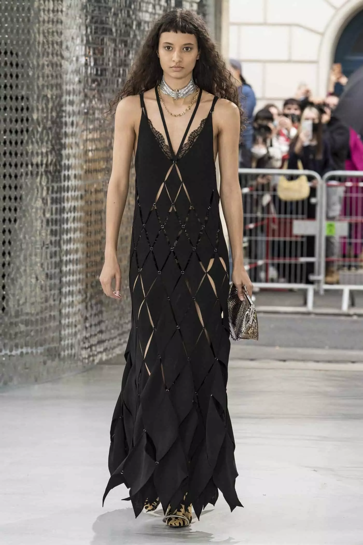 ICYMI! Paris Fashion Week Catchup: RIP Kenzo, The New Givenchy, ndi Zina 18326_61