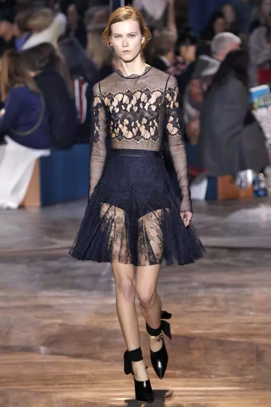 Dior Haute Couture বসন্ত 2016 18513_33