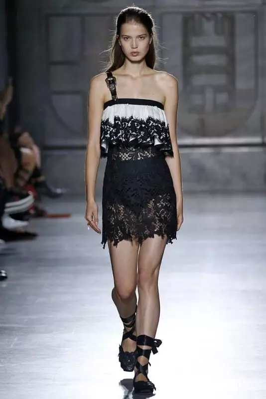 Fausto Puglisi Frühjahr/Sommer 2018 19068_29