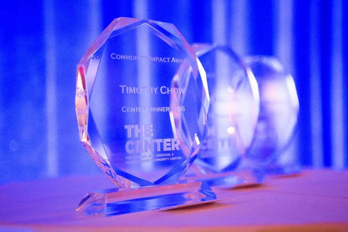 The Center Dinner Turns 10 with Mary-Louise Parker, Whoopi Goldberg, Alexis Bittar 19197_11