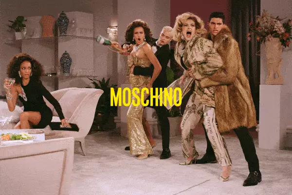 Jeremy Scott gerechten op Moschino's Troll Collab, en die epische dynastie-thema-campagne 19315_8