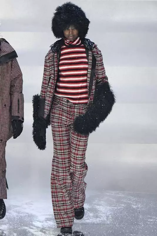 The Dish on Moncler Grenoble's Fall/Winter 2017 Waltz 19366_24