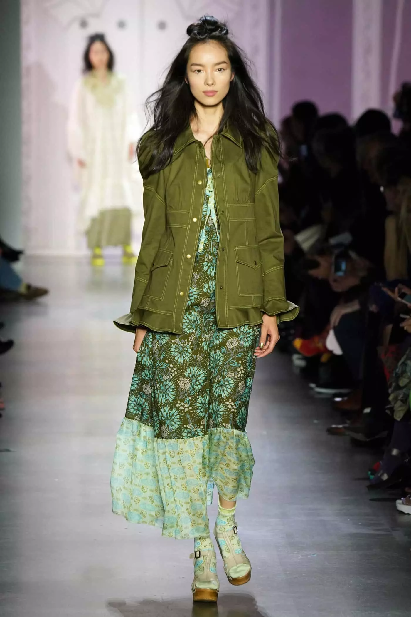 Anna Sui ไม่ใช่แฟนของปฏิทินแฟชั่นใหม่ที่สั้นกว่านี้ 19862_12