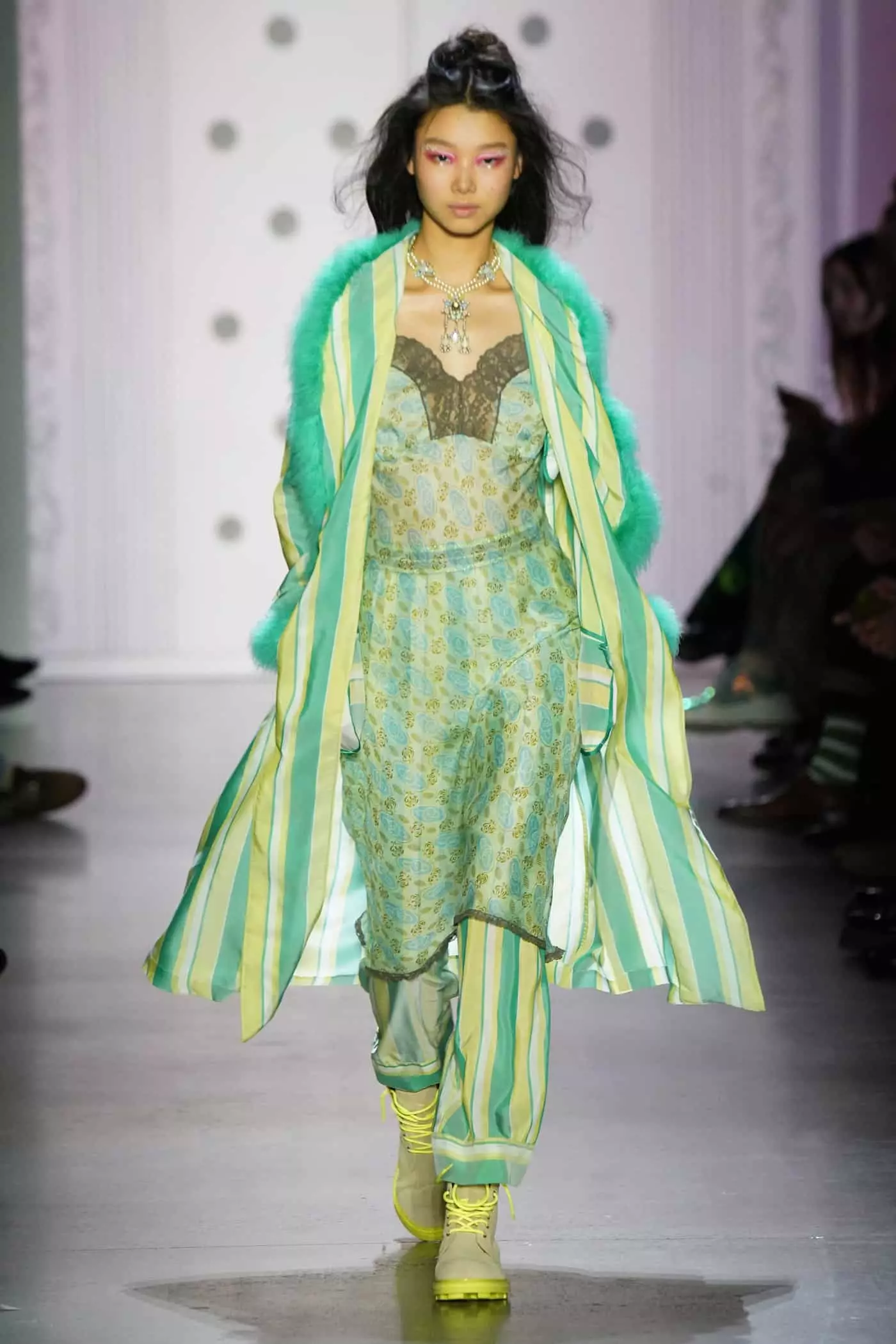 Anna Sui no es fan del nuevo calendario de moda más corto 19862_14