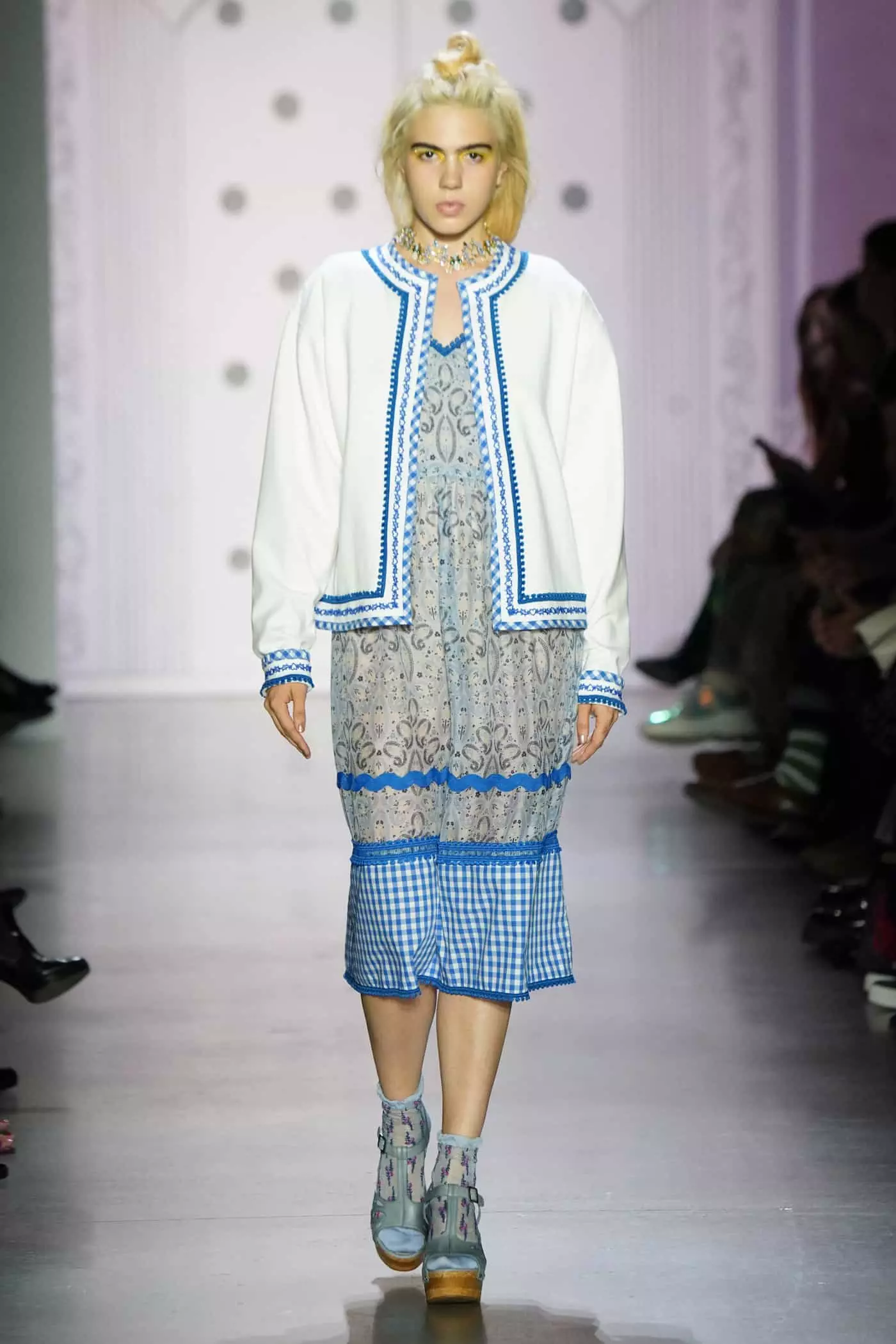 Anna Sui no es fan del nuevo calendario de moda más corto 19862_24