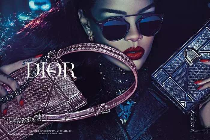 Rihanna oficialiai pateko į Dior istoriją 20294_4