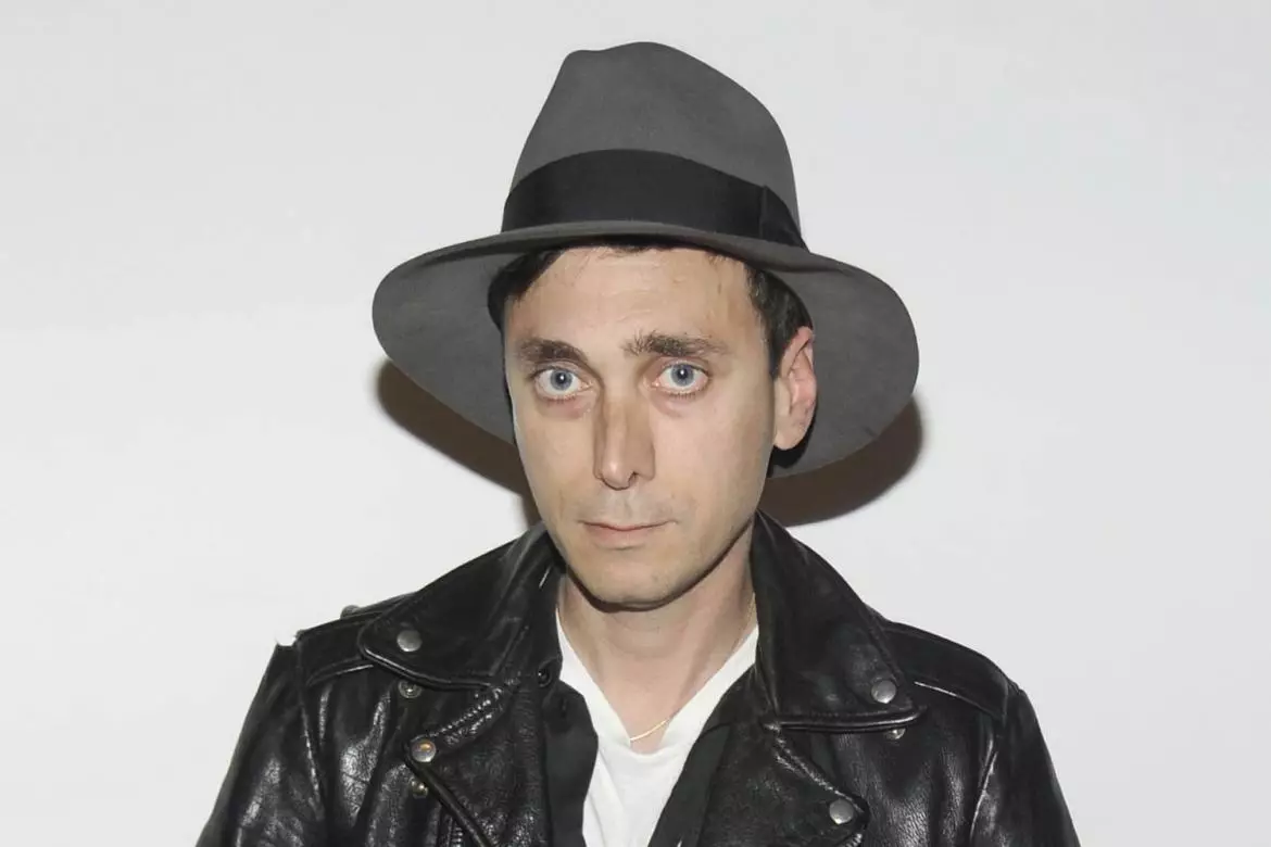 Hedi Slimane vence ação judicial de $ 11,5 milhões contra Kering 20471_1