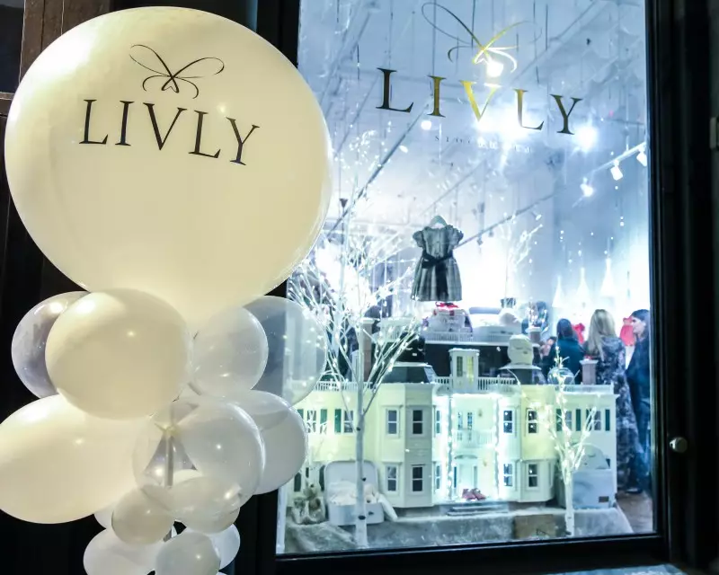 Laporan ritel: Livly Opens in Tribeca 20526_3