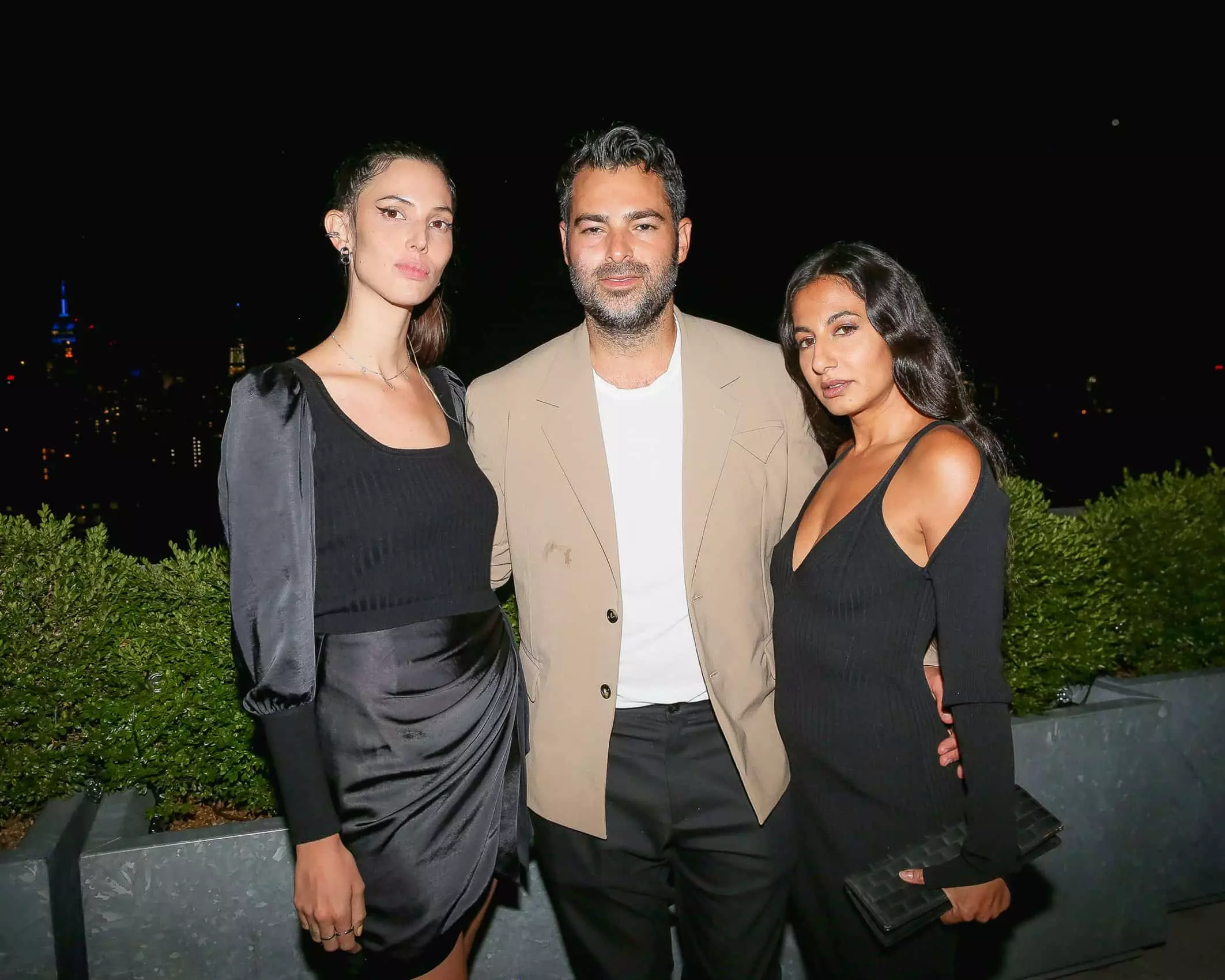 NYFW Events Diary: Out To Dinner With Kendall Jenner & FWRD, Brands Celebrate their Collections Over Cocktails, Tanya Taylor's Flower Cart, Plus! Usa ka Dior Family Feast 213_34