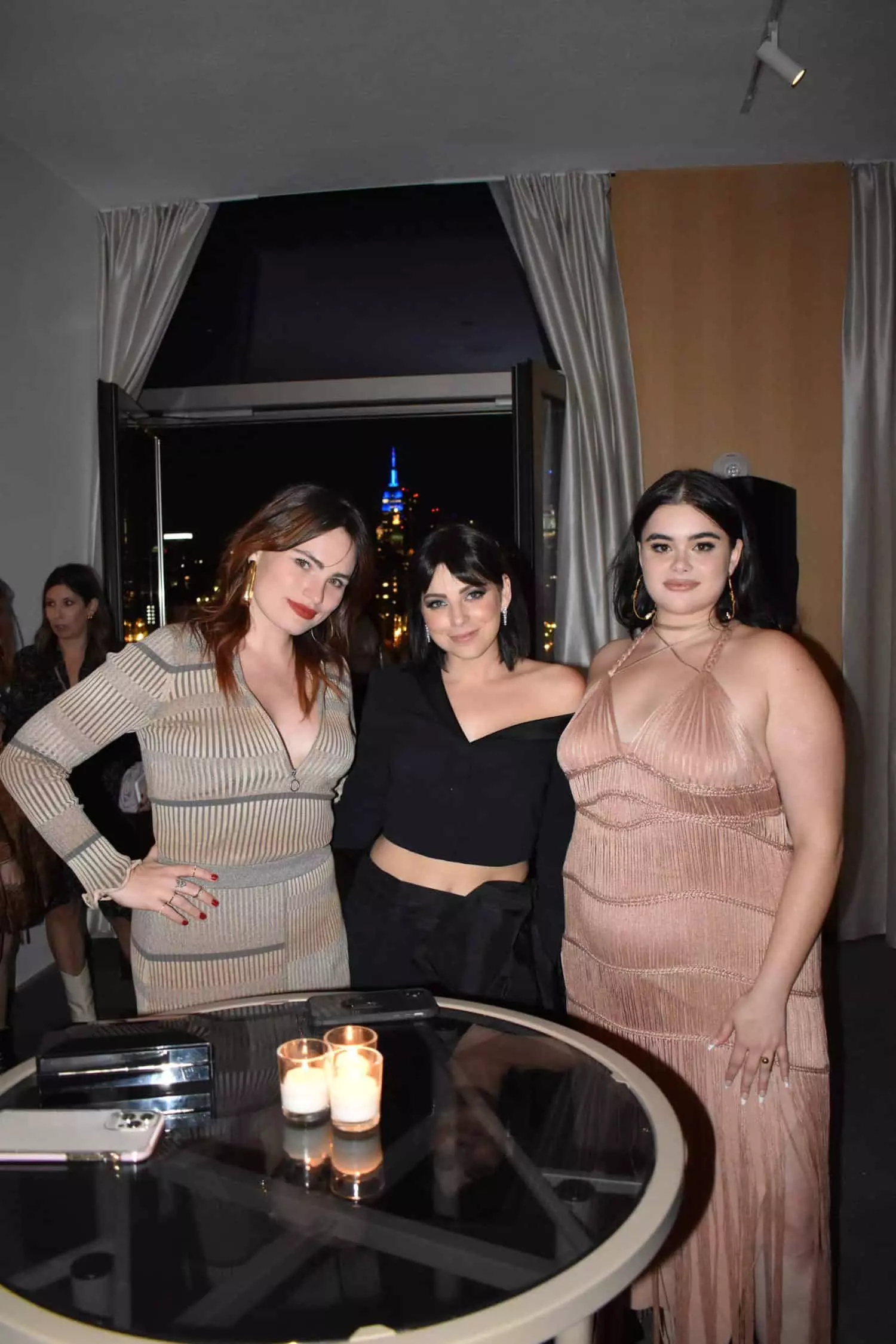 NYFW Event Diary: Ut på middag med Kendall Jenner & FWRD, varumärken firar sina samlingar över cocktails, Tanya Taylors blomstervagn, plus! En Dior familjefest 213_36