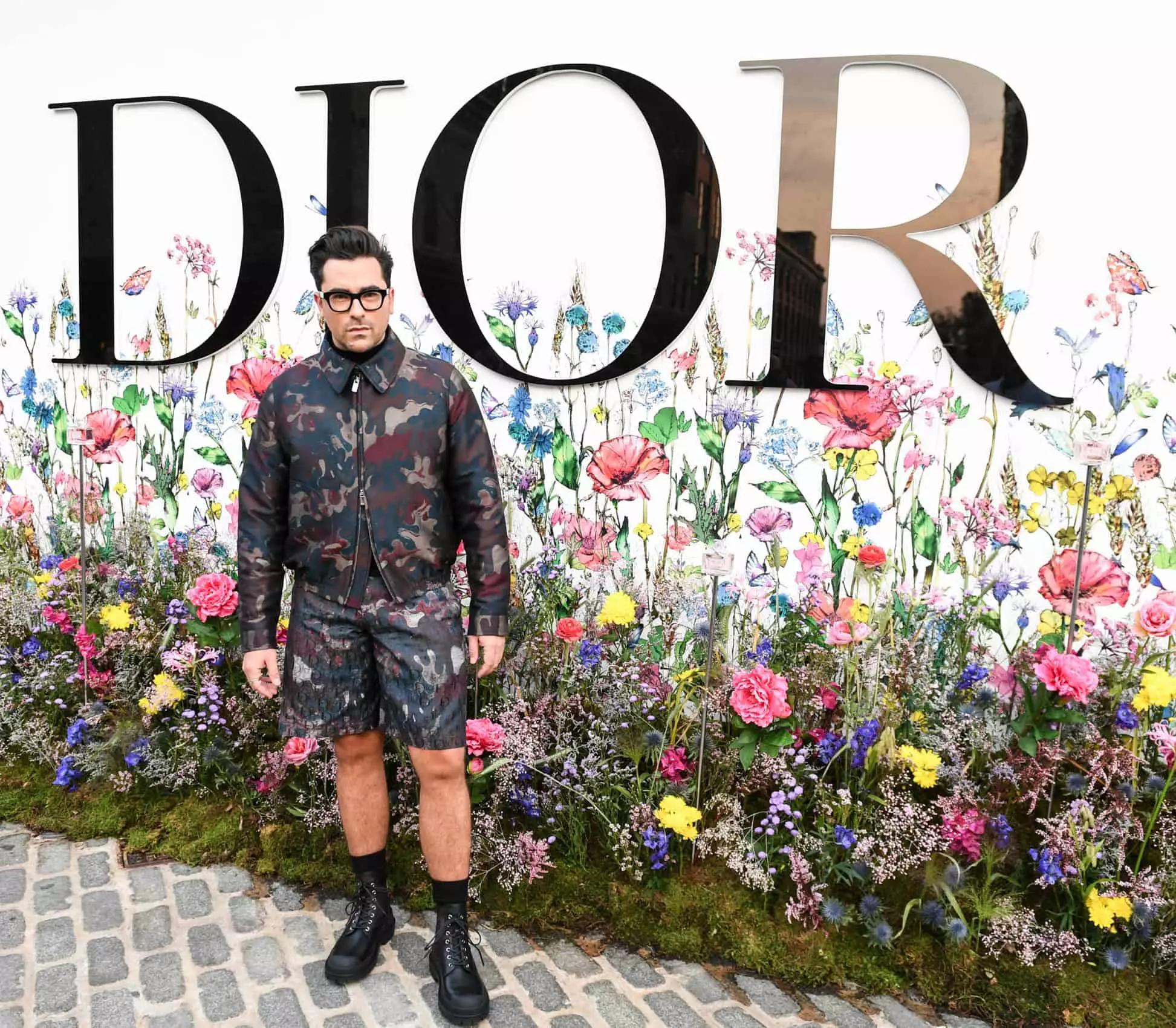 NYFW Events Diary: Out To Dinner With Kendall Jenner & FWRD, Brands Celebrate their Collections Over Cocktails, Tanya Taylor's Flower Cart, Plus! Usa ka Dior Family Feast 213_65