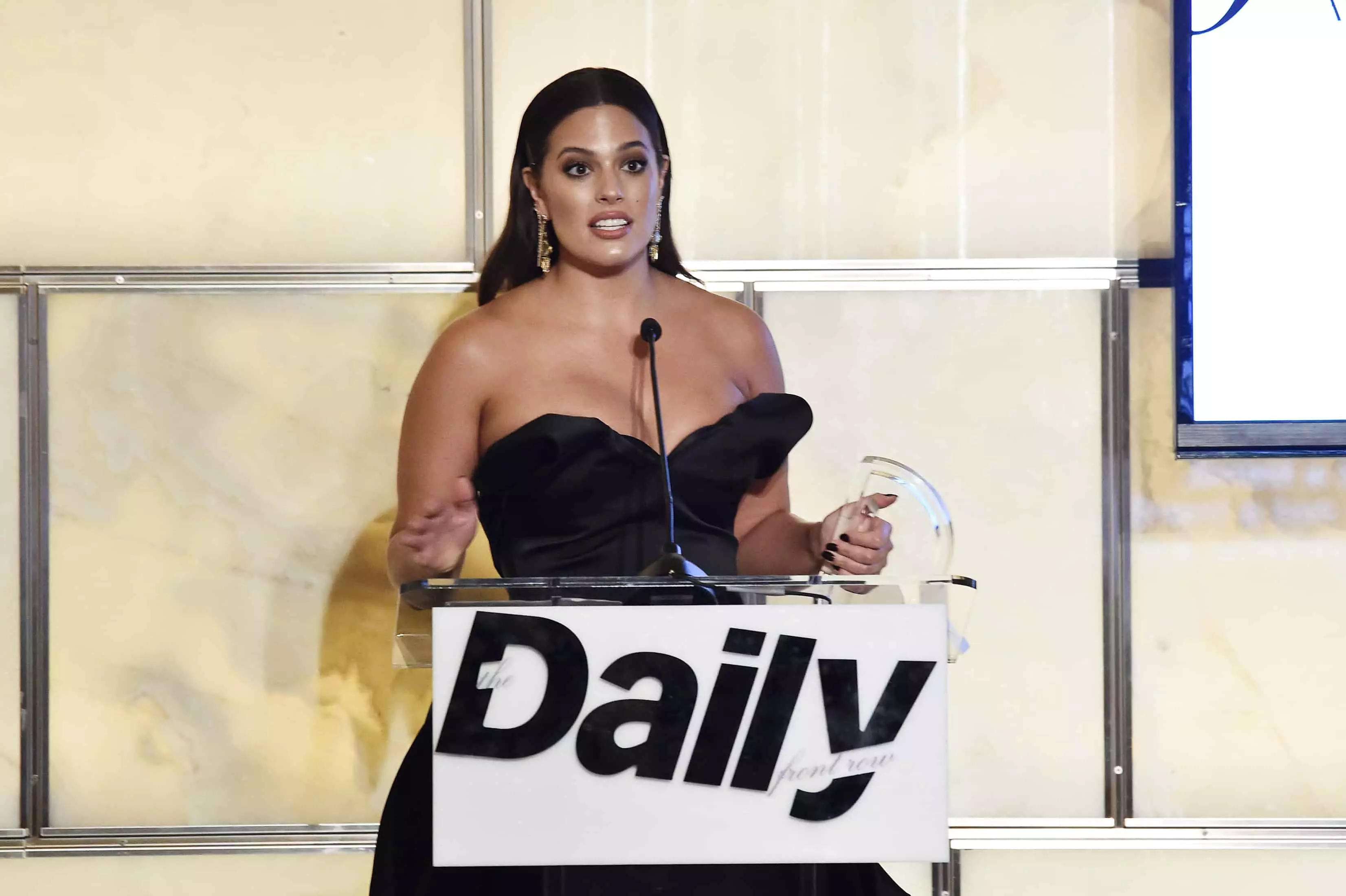 All the Winners From The Daily Front Row’s 2018 Fashion Media Awards 21446_8