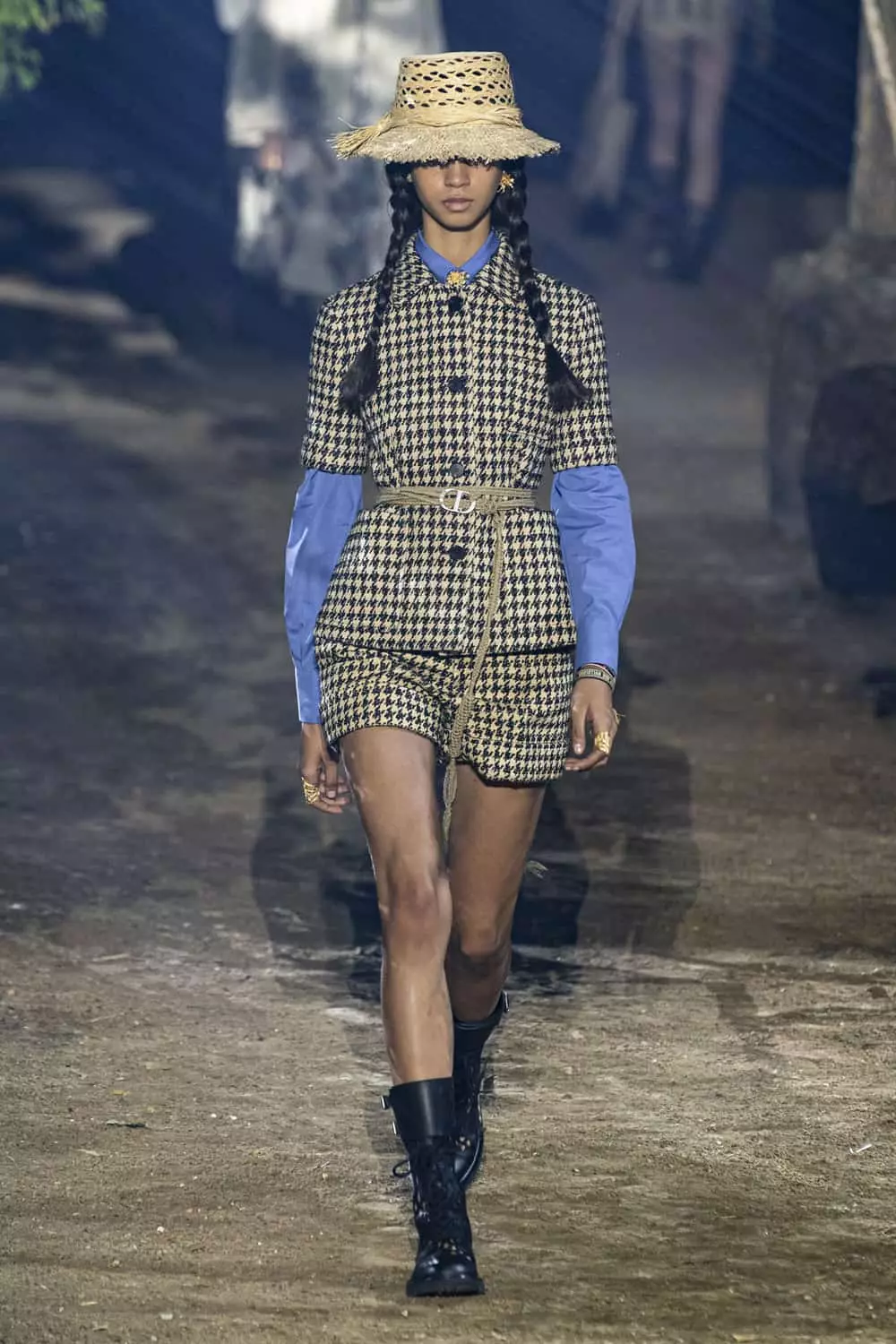 Dior Goes In the Woods kanggo Spring 2020 21468_13