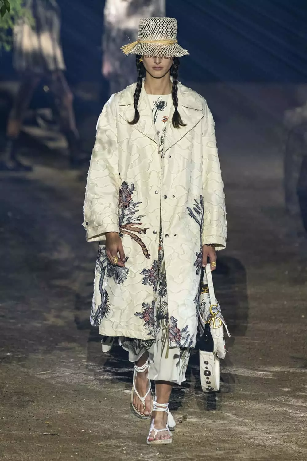 Dior Goes Into the Woods għar-Rebbiegħa 2020 21468_14