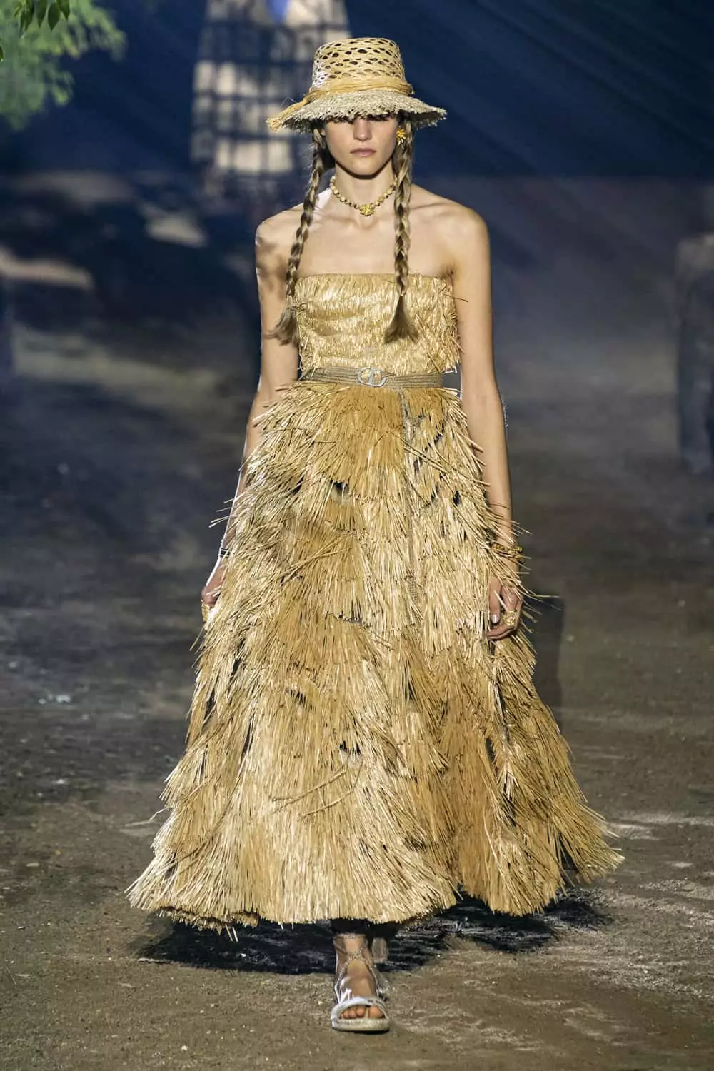 Dior Goes Into the Woods għar-Rebbiegħa 2020 21468_17