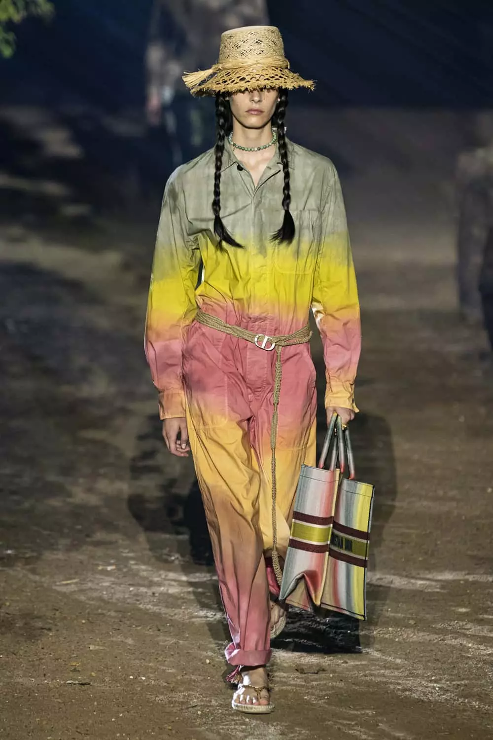 Dior Goes Into the Woods por Printempo 2020 21468_38