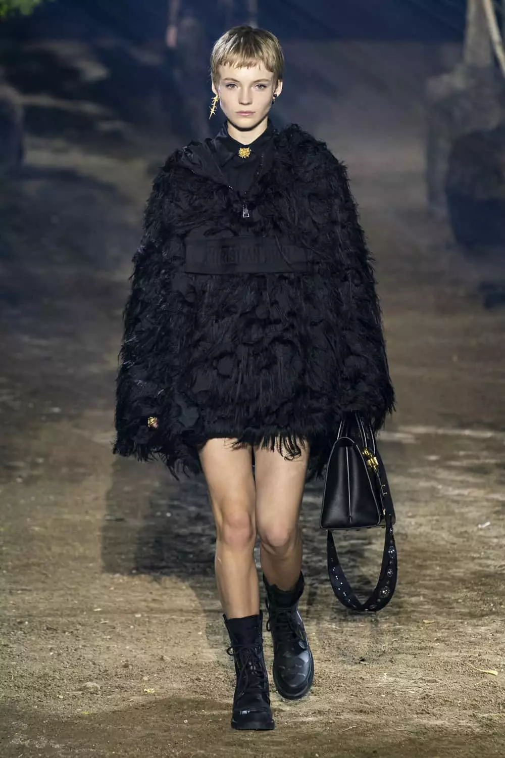 Dior Goes Into the Woods għar-Rebbiegħa 2020 21468_44