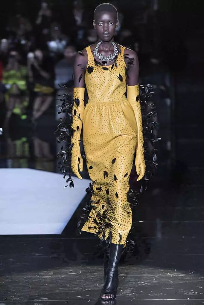 Hoetla 2019 Couture