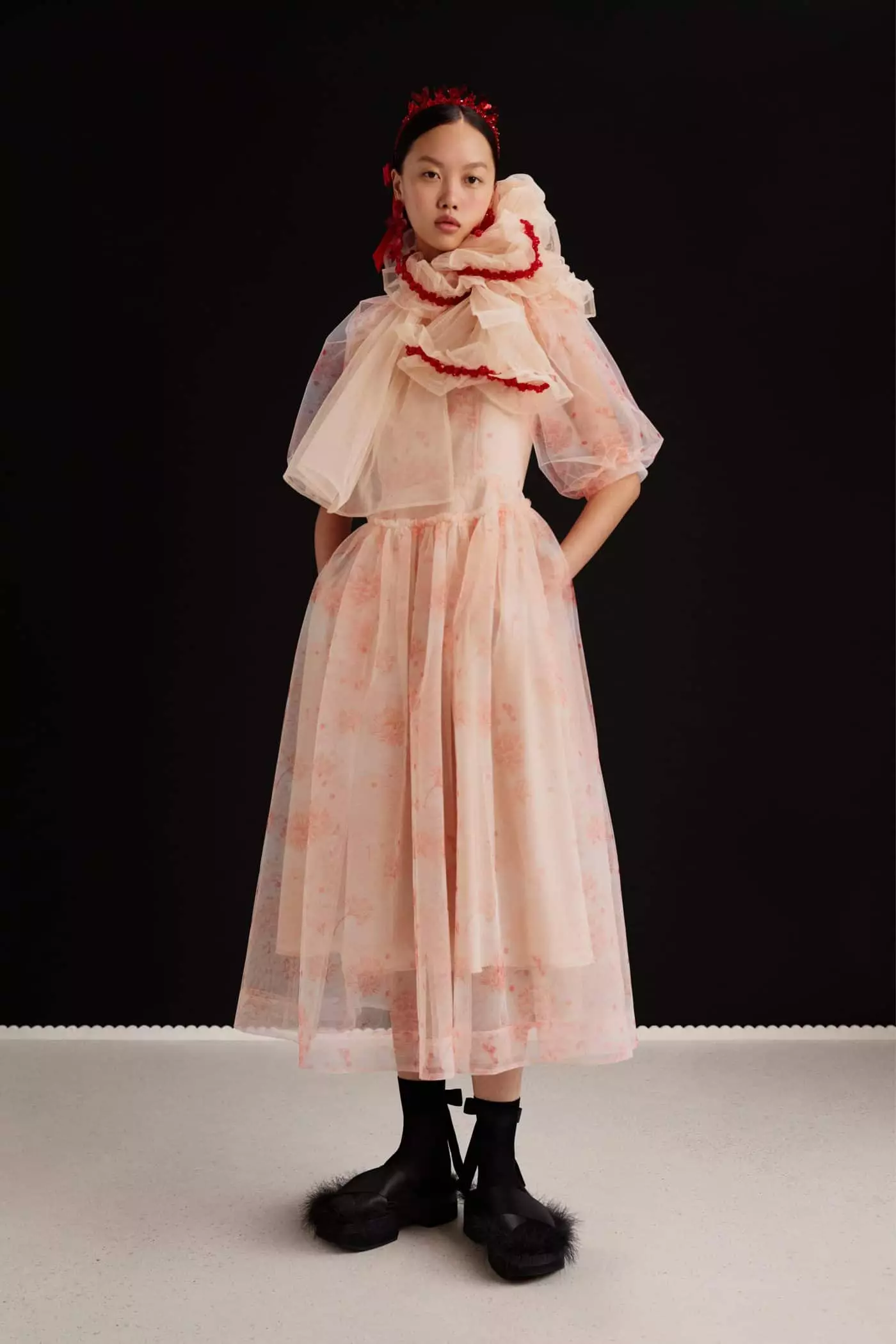 Se H&M x Simone Rocha-kolleksjonen her 2152_20