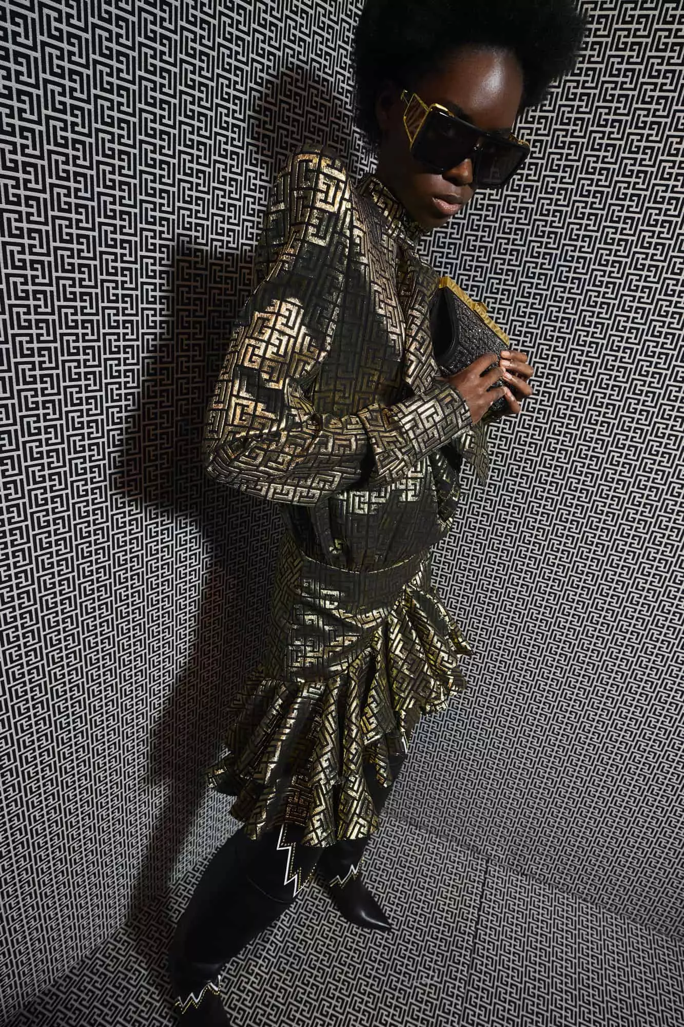 I-Balmain Pre-Fall '21 Nantoni na kodwa i-WFH eqhelekileyo 21581_52