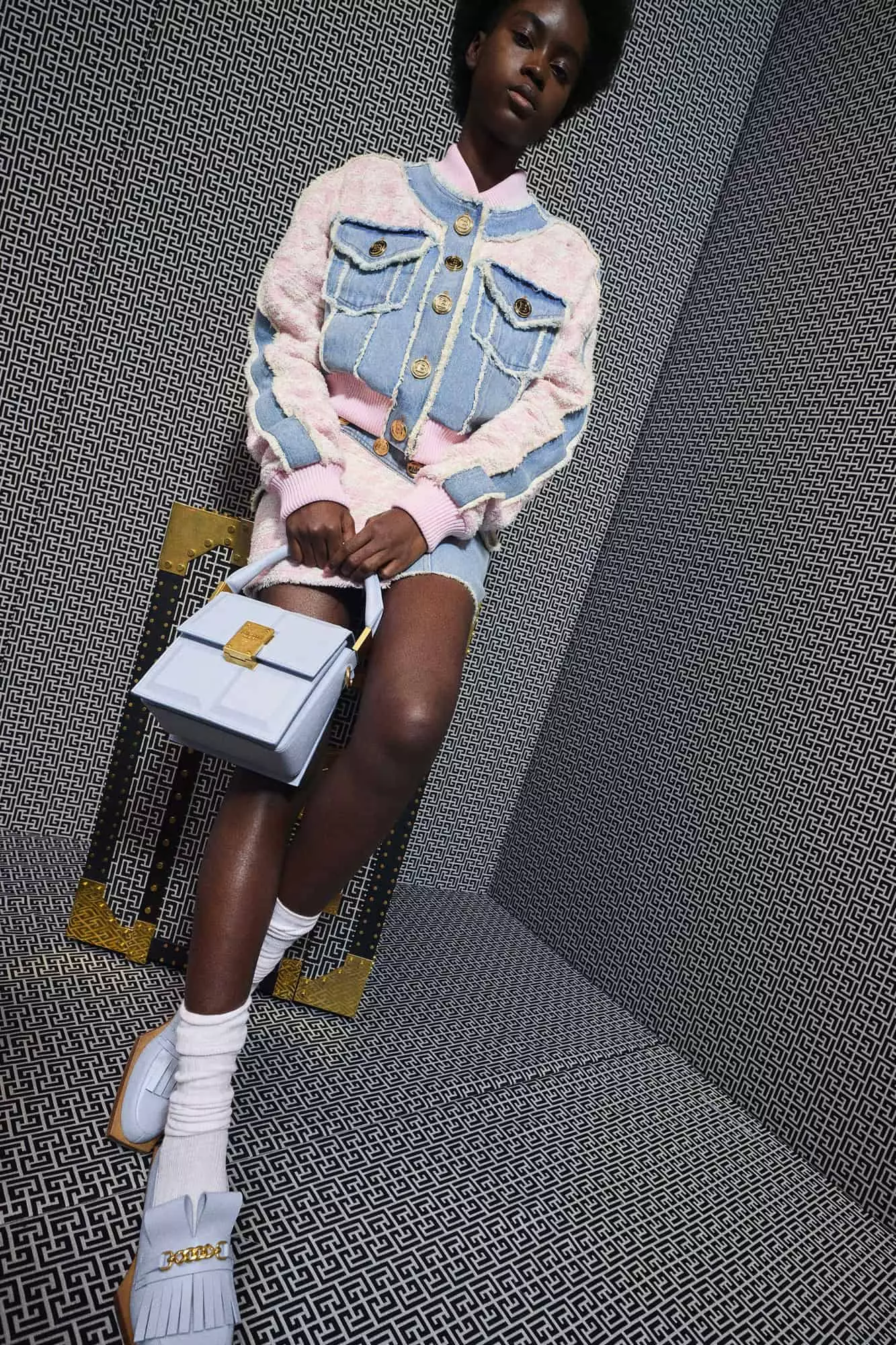 I-Balmain Pre-Fall '21 Nantoni na kodwa i-WFH eqhelekileyo 21581_6