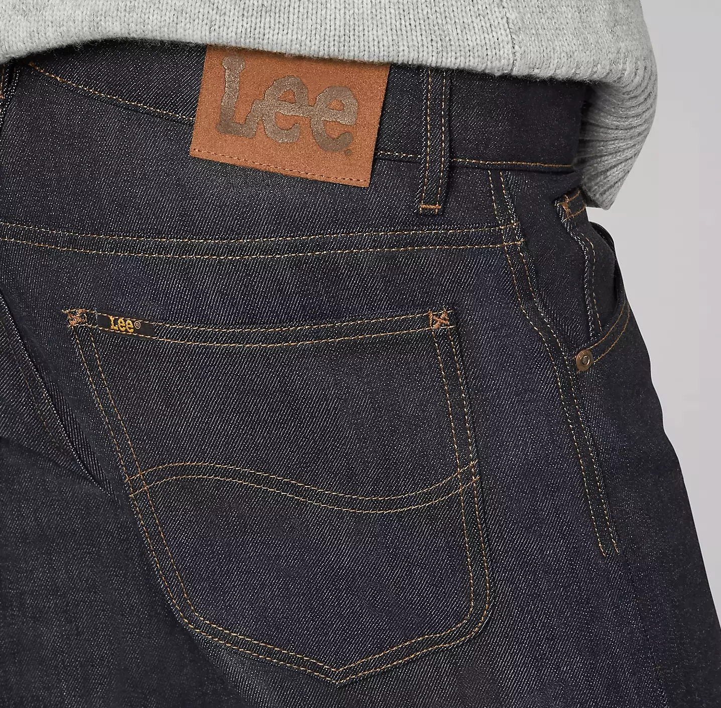 Zaɓin Edita: Lee Vintage Selvedge Na Zamani Jean 21654_4