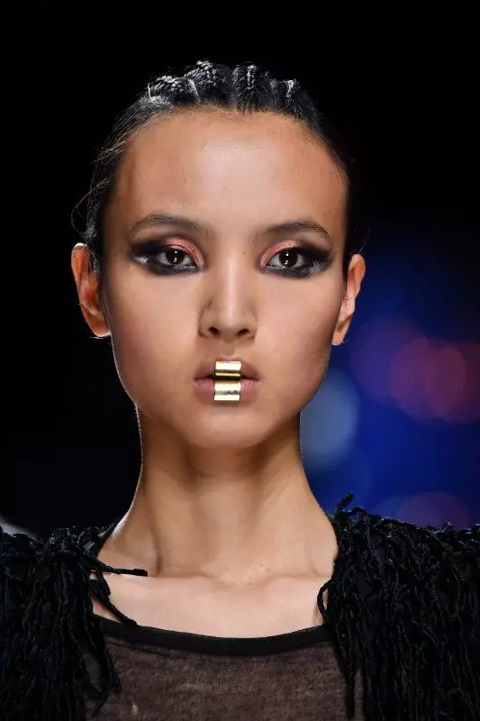 Balmain en L'Oréal Paris werk saam op Make-up Line 21965_5