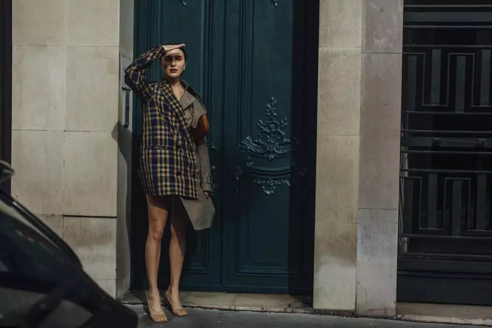 Најдобриот уличен изглед од 5-ти и 6-ти денови на модната недела во Париз 22096_13