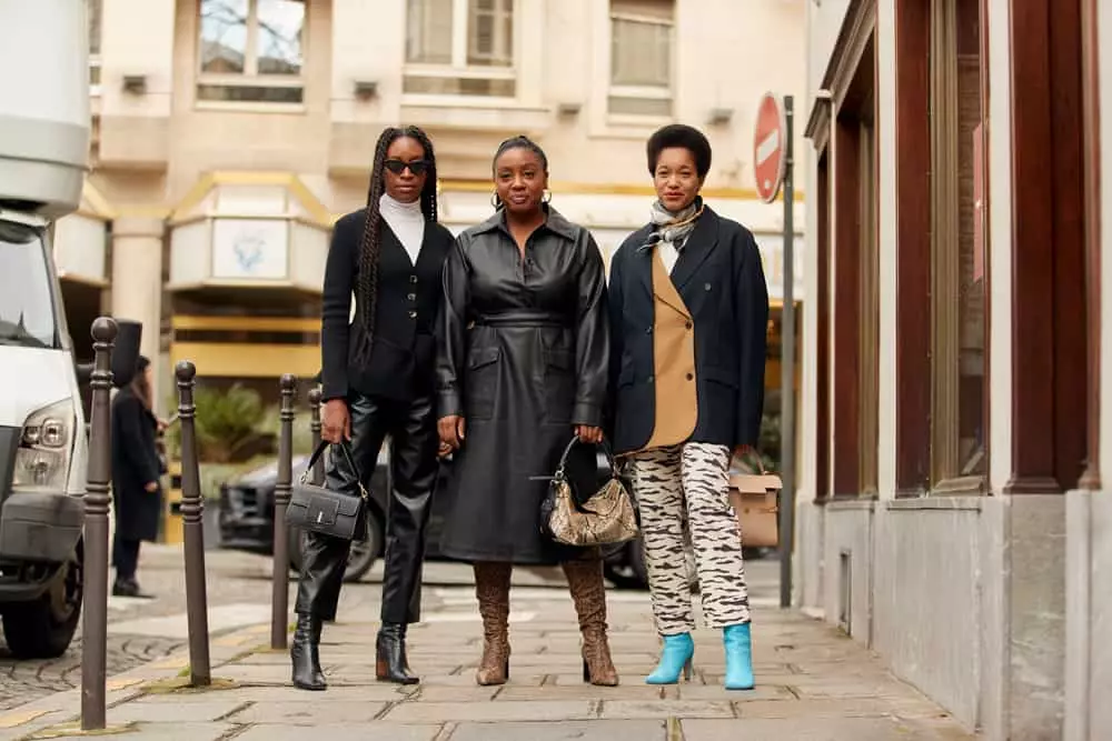 O melhor estilo de rua dos dias 5 e 6 da Semana da Moda de Paris 22096_153