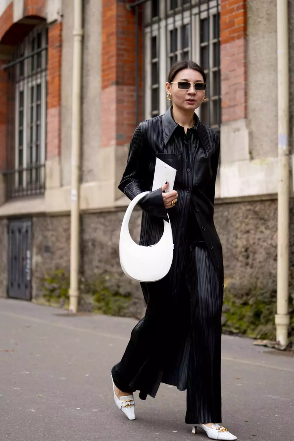 Paris Moda Haftası'nın 5. ve 6. Günlerinden En İyi Sokak Stili Görünümleri 22096_155