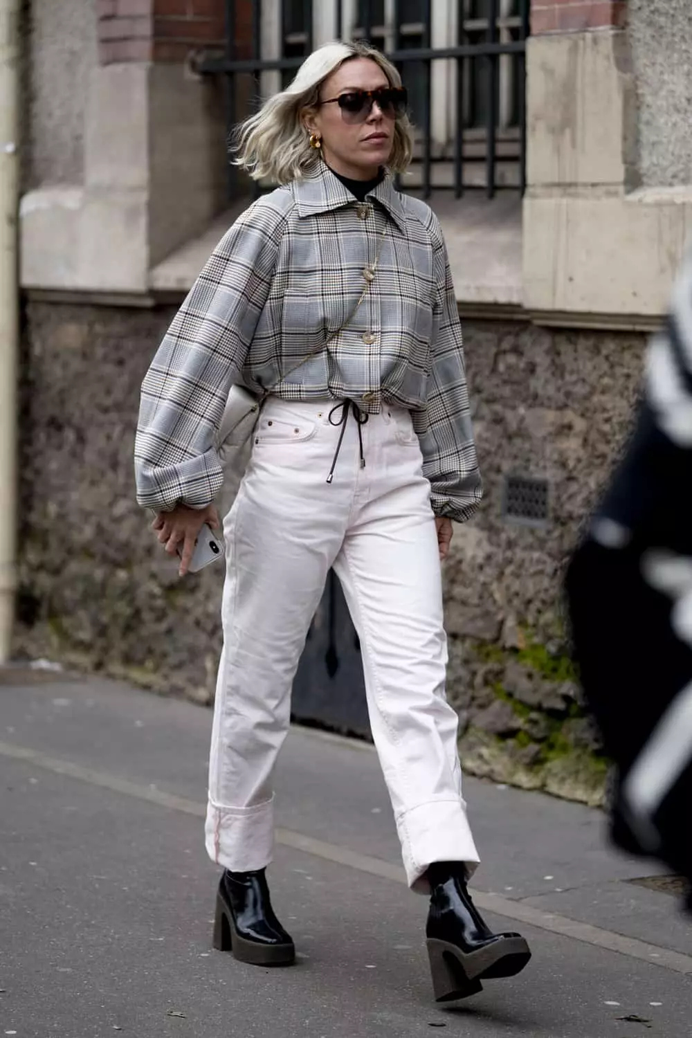 Los mejores looks de street style de los días 5 y 6 de la Semana de la Moda de París 22096_158