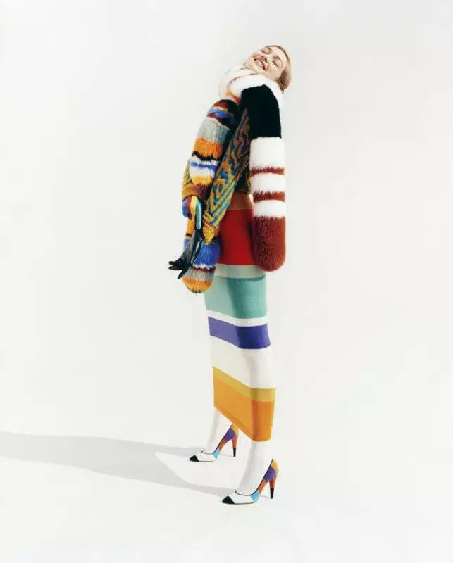 Gigi Hadid Star fil-Kampanja New Missoni Fall 22379_11