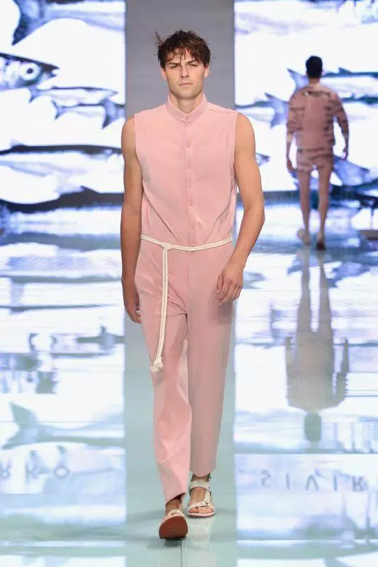 Rencontrez le créateur péruvien Yirko Sivirich : l'étoile montante de la Fashion Week de Miami 22862_10