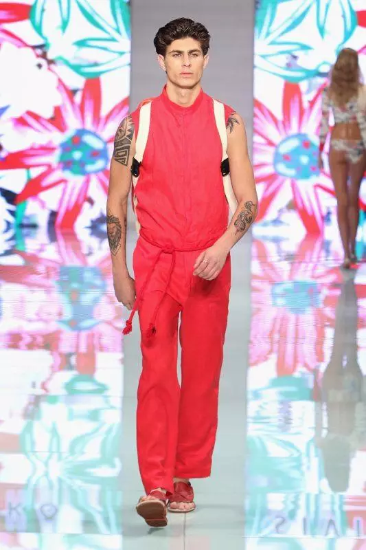 Kilalanin ang Peruvian Designer na si Yirko Sivirich: Rising Star ng Miami Fashion Week 22862_25