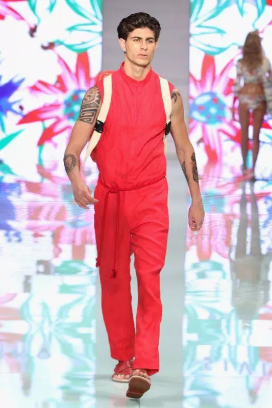 Kilalanin ang Peruvian Designer na si Yirko Sivirich: Rising Star ng Miami Fashion Week 22862_39