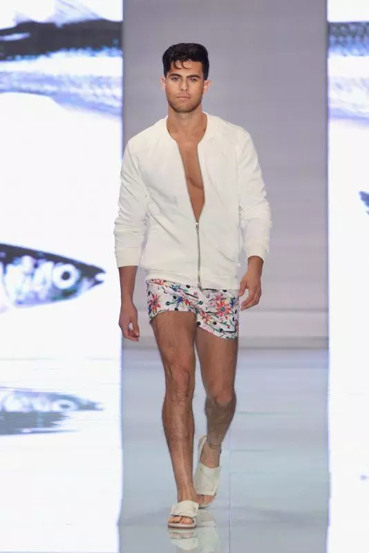 ພົບກັບນັກອອກແບບເປຣູ Yirko Sivirich: Miami Fashion Week's Rising Star 22862_5