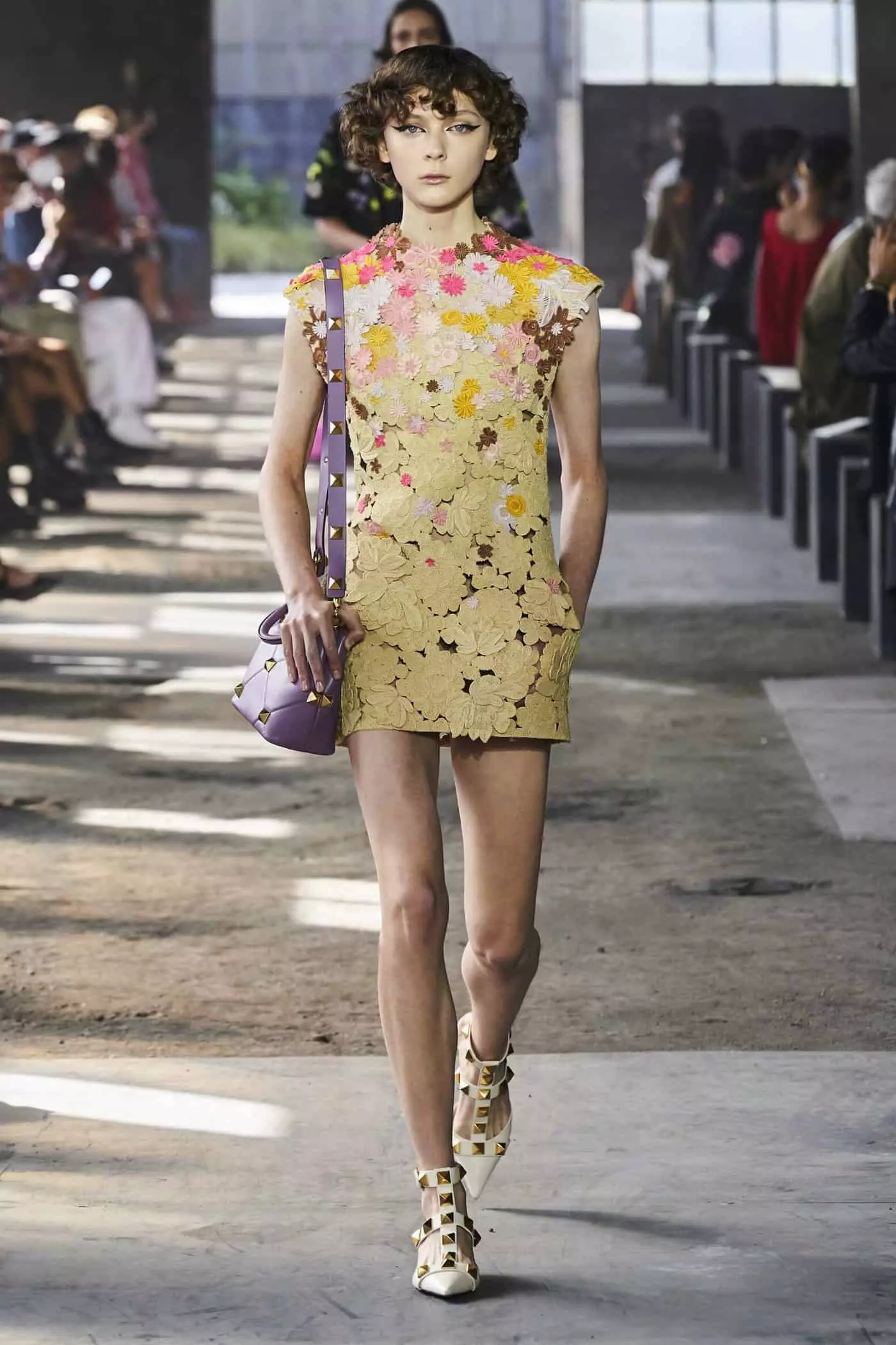 „Versaceopolis”, Moschino's Puppets és még sok más! Amit kihagytál az MFW-ből a hétvégén 22952_136