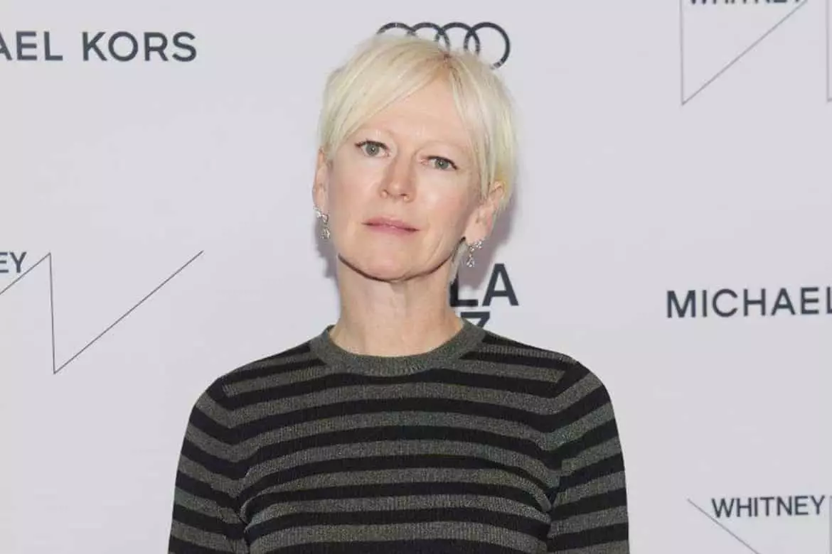 Joanna Coles stap weg ... letterlik 23000_1