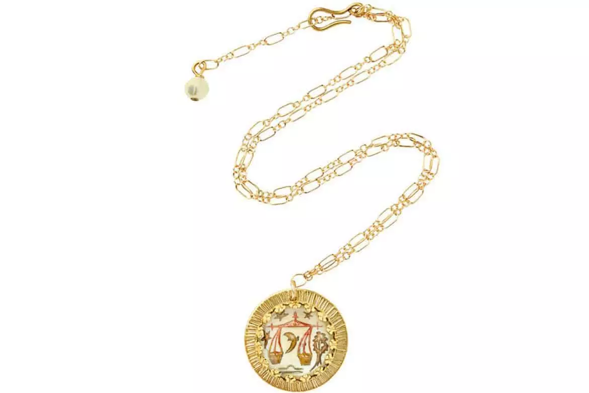 Výber redakcie: Hlubotlačový náhrdelník Brinker & Eliza's Zodiac 23002_1