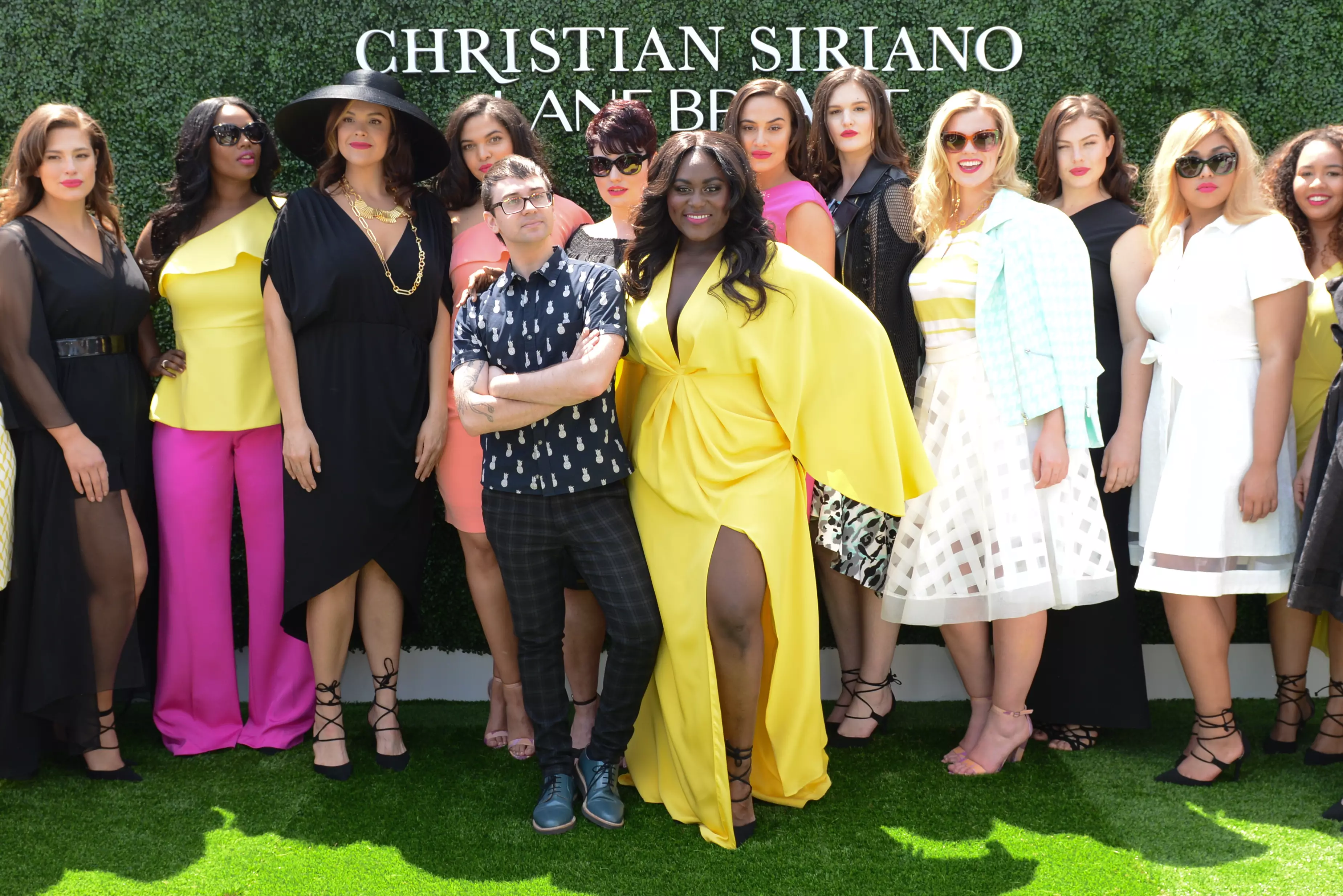 Christian Siriano x Lane Bryant Anaanza kwa Runway ya Umoja wa Mataifa