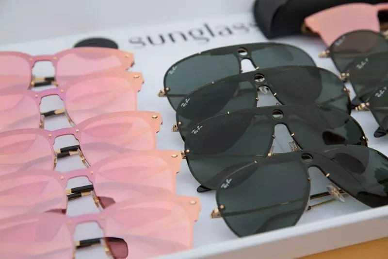 Sunglass Hut และ The Daily's Beachside Clamake 23294_21