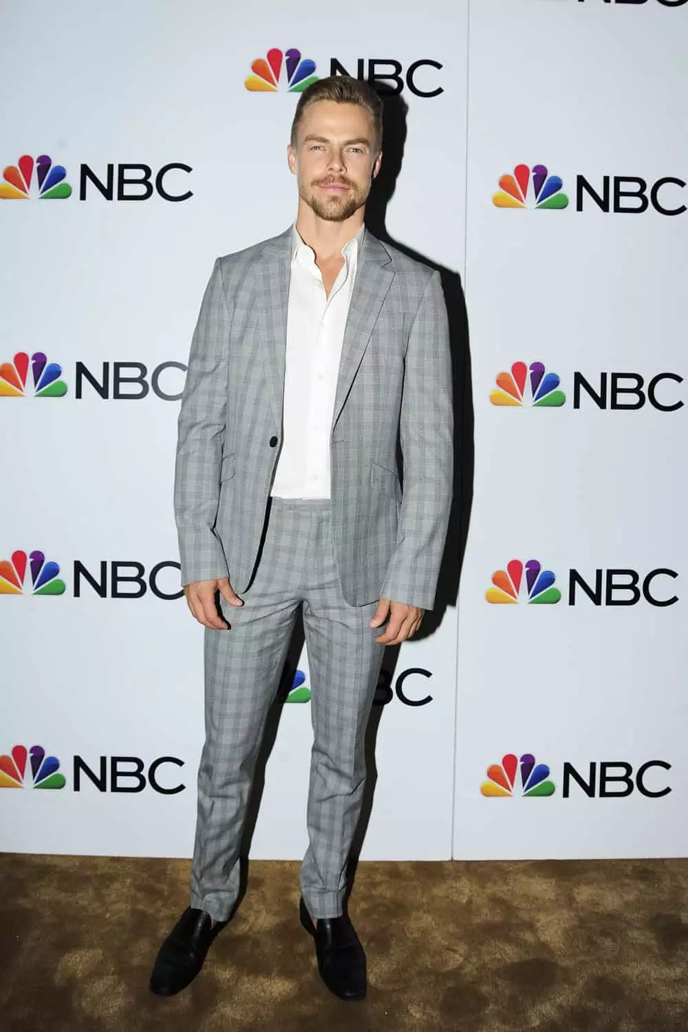 Emporio Armani 秀将男女聚集在一起，NBC Fêtes Fall TV 23479_21